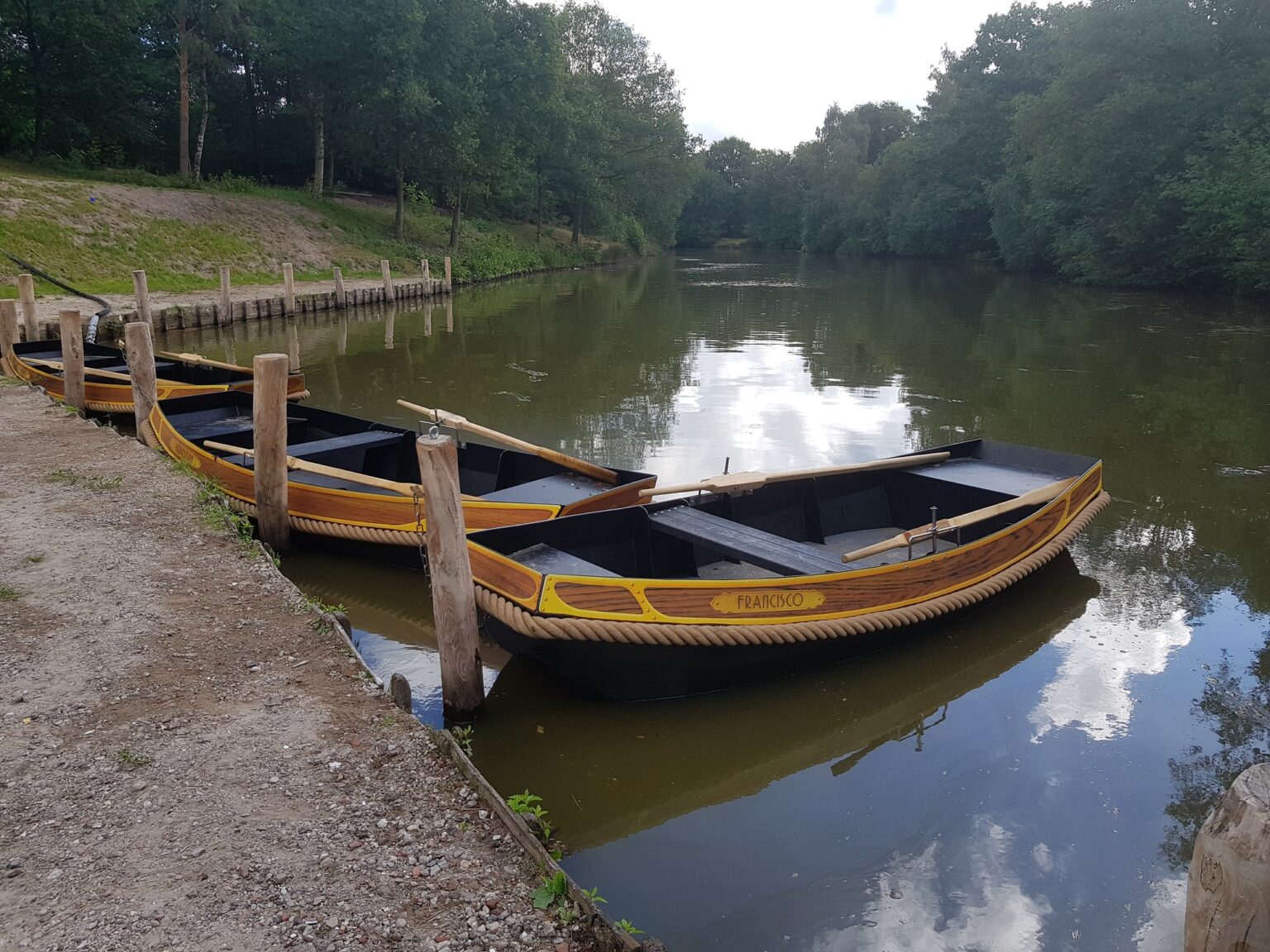 BVE400 kunststof boot | vlet - roeiboot - Kunststofboten